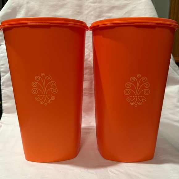 Tupperware | Kitchen | Vintage Tupperware Orange Storage Containers ...
